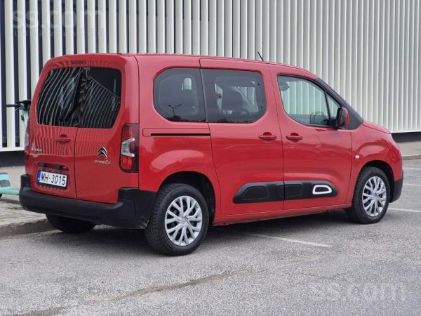 Red Citroen Berlingo 2019 in Riga, with an engine capacity of 1.50 L and mileage of 0 thousand km for 11990 €, photo 7 on AUTOMOTO.COM.LV