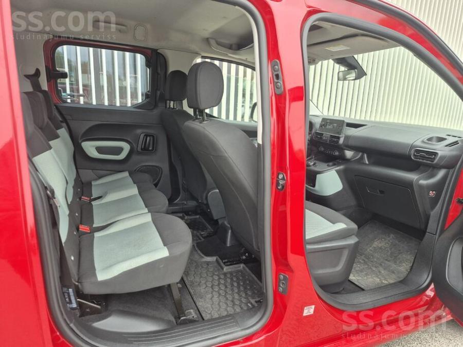 Red Citroen Berlingo 2019 in Riga, with an engine capacity of 1.50 L and mileage of 0 thousand km for 11990 €, photo 12 on AUTOMOTO.COM.LV
