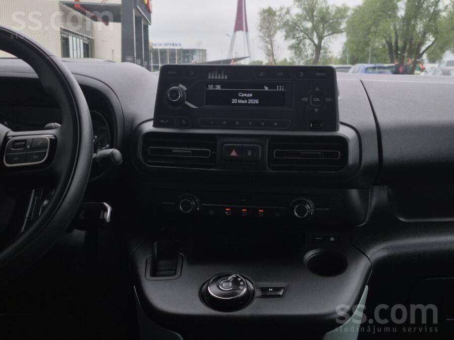 Red Citroen Berlingo 2019 in Riga, with an engine capacity of 1.50 L and mileage of 0 thousand km for 11990 €, photo 14 on AUTOMOTO.COM.LV
