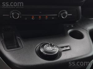 Red Citroen Berlingo 2019 in Riga, with an engine capacity of 1.50 L and mileage of 0 thousand km for 11990 €, photo 18 on AUTOMOTO.COM.LV