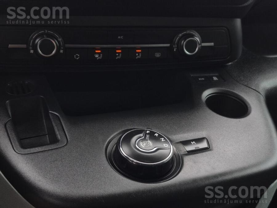 Red Citroen Berlingo 2019 in Riga, with an engine capacity of 1.50 L and mileage of 0 thousand km for 11990 €, photo 18 on AUTOMOTO.COM.LV