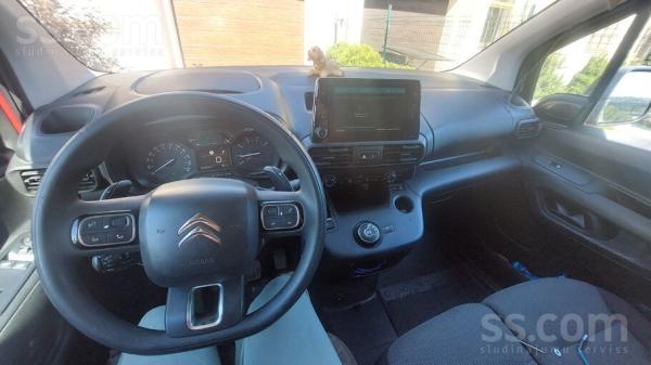 Sarkans Citroen Berlingo 2019 Rīga, ar dzinēja tilpumu 1.50 L un nobraukumu 263 tūkst. km par 9700 €, foto 2 vietnē AUTOMOTO.COM.LV