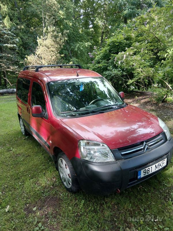 Red Citroen Berlingo 2007 in Parnu, with an engine capacity of 1.60 L and mileage of 254 thousand km for 1500 €, photo 1 on AUTOMOTO.COM.LV