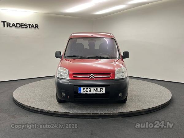 Sarkans Citroen Berlingo 2008 Pērnava, ar dzinēja tilpumu 1.40 L un nobraukumu 147 tūkst. km par 2990 €, foto 3 vietnē AUTOMOTO.COM.LV