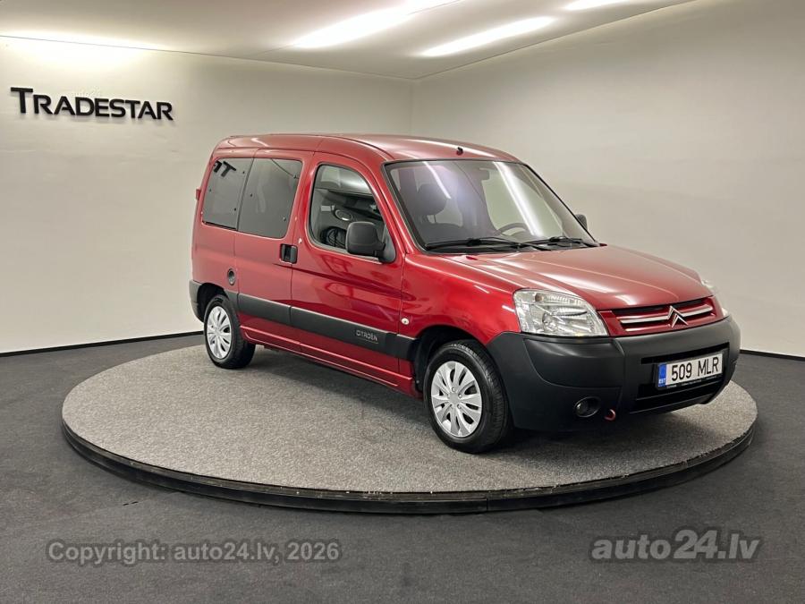 Sarkans Citroen Berlingo 2008 Pērnava, ar dzinēja tilpumu 1.40 L un nobraukumu 147 tūkst. km par 2990 €, foto 4 vietnē AUTOMOTO.COM.LV