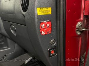 Sarkans Citroen Berlingo 2008 Pērnava, ar dzinēja tilpumu 1.40 L un nobraukumu 147 tūkst. km par 2990 €, foto 23 vietnē AUTOMOTO.COM.LV