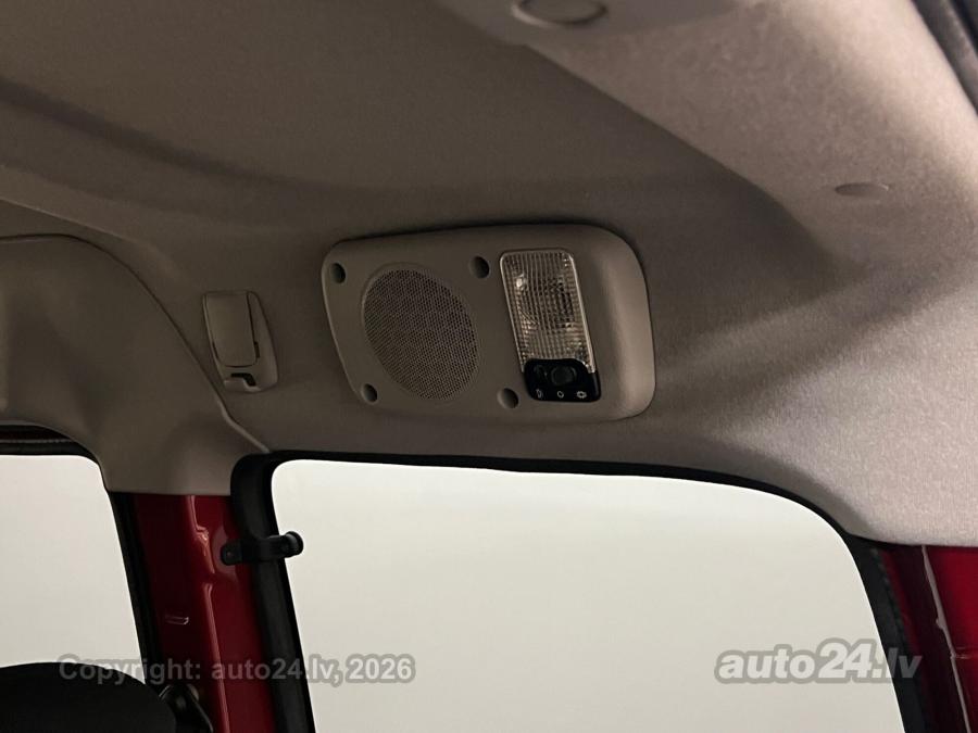 Sarkans Citroen Berlingo 2008 Pērnava, ar dzinēja tilpumu 1.40 L un nobraukumu 147 tūkst. km par 2990 €, foto 28 vietnē AUTOMOTO.COM.LV