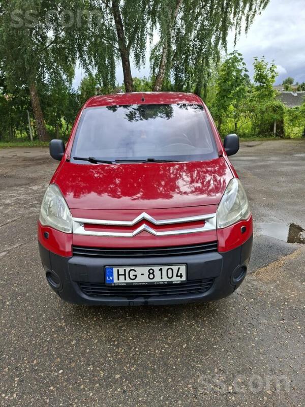 Sarkans Citroen Berlingo 2009 Jēkabpils, ar dzinēja tilpumu 1.50 L un nobraukumu 309 tūkst. km par 2450 €, foto 9 vietnē AUTOMOTO.COM.LV
