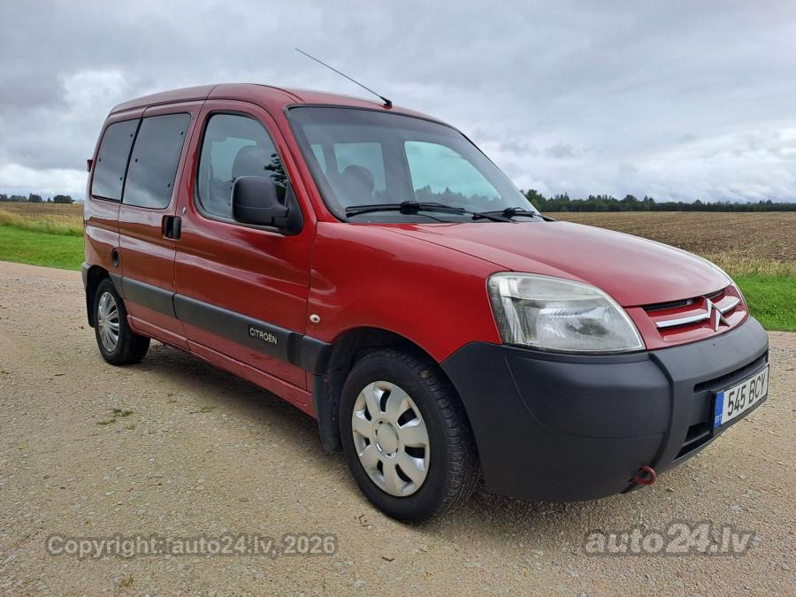 Sarkans Citroen Berlingo 2010 Paide, ar dzinēja tilpumu 1.60 L un nobraukumu 360 tūkst. km par 2490 €, foto 2 vietnē AUTOMOTO.COM.LV