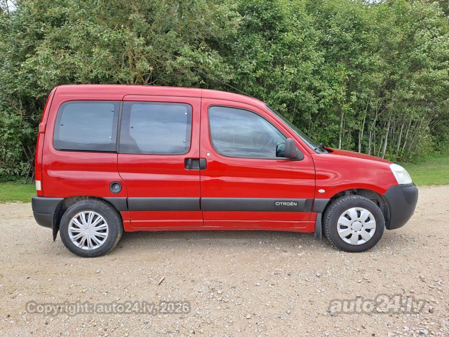 Sarkans Citroen Berlingo 2010 Paide, ar dzinēja tilpumu 1.60 L un nobraukumu 360 tūkst. km par 2490 €, foto 3 vietnē AUTOMOTO.COM.LV