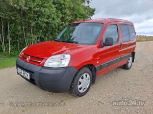Sarkans Citroen Berlingo 2010 Paide, ar dzinēja tilpumu 1.60 L un nobraukumu 360 tūkst. km par 2490 €, foto 8 vietnē AUTOMOTO.COM.LV
