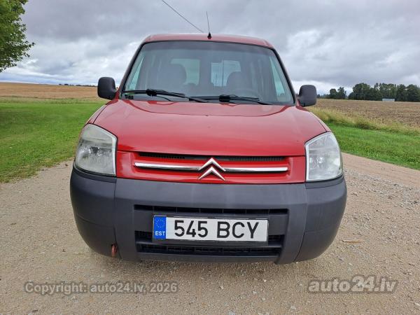 Sarkans Citroen Berlingo 2010 Paide, ar dzinēja tilpumu 1.60 L un nobraukumu 360 tūkst. km par 2490 €, foto 8 vietnē AUTOMOTO.COM.LV