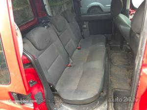 Red Citroen Berlingo 2010 in Parnu, with an engine capacity of 1.40 L and mileage of 270 thousand km for 350 €, photo 7 on AUTOMOTO.COM.LV