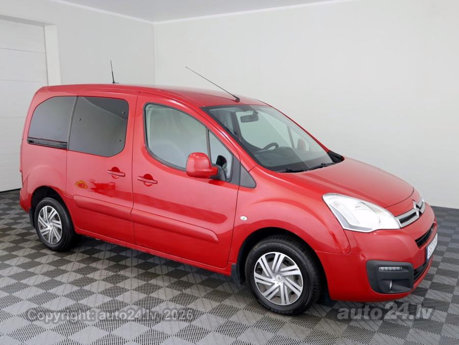 Sarkans Citroen Berlingo 2016 Tallina, ar dzinēja tilpumu 1.60 L un nobraukumu 269 tūkst. km par 3699 €, foto 1 vietnē AUTOMOTO.COM.LV