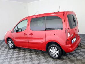 Sarkans Citroen Berlingo 2016 Tallina, ar dzinēja tilpumu 1.60 L un nobraukumu 269 tūkst. km par 3699 €, foto 5 vietnē AUTOMOTO.COM.LV