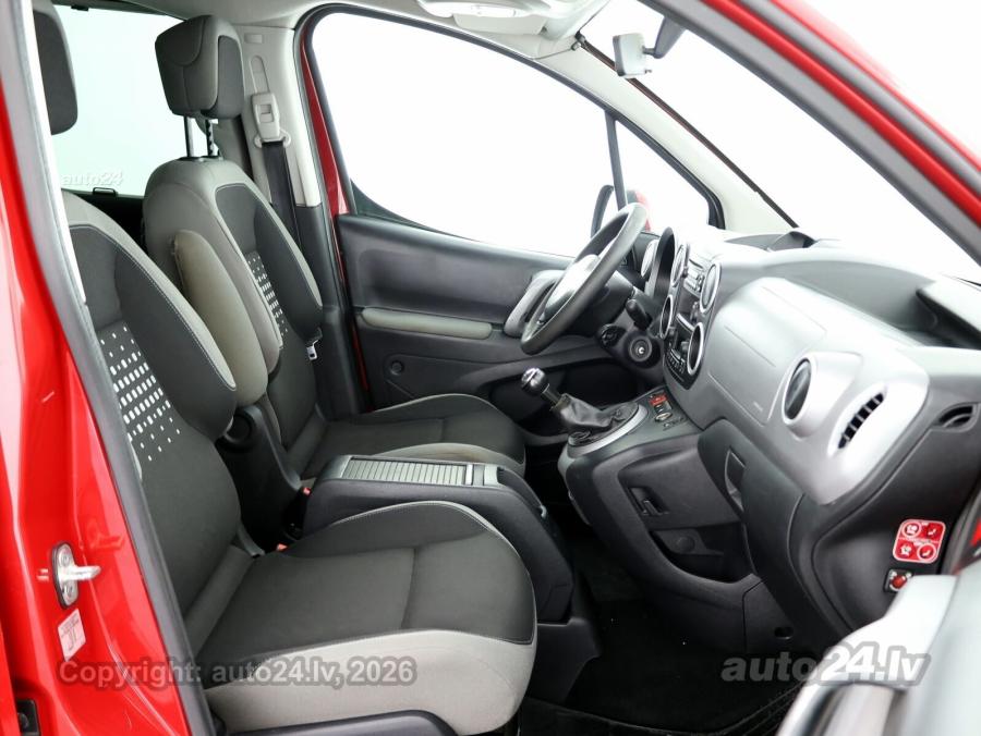 Sarkans Citroen Berlingo 2016 Tallina, ar dzinēja tilpumu 1.60 L un nobraukumu 269 tūkst. km par 3699 €, foto 7 vietnē AUTOMOTO.COM.LV