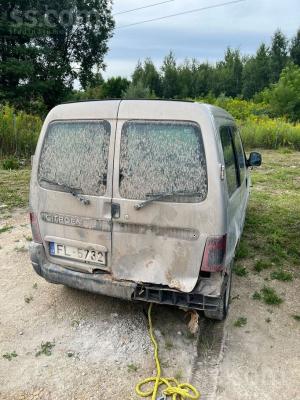 Citroen Berlingo 2005 Rīga, ar dzinēja tilpumu 1.90 L un nobraukumu 361 tūkst. km par 350 €, foto 4 vietnē AUTOMOTO.COM.LV