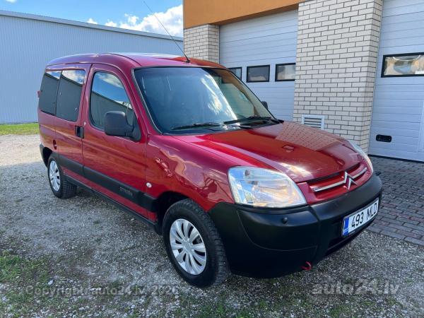 Citroen Berlingo 2008 in Paide, with an engine capacity of 1.60 L and mileage of 318 thousand km for 1999 €, photo 3 on AUTOMOTO.COM.LV