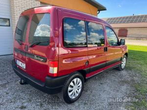 Citroen Berlingo 2008 Paide, ar dzinēja tilpumu 1.60 L un nobraukumu 318 tūkst. km par 1999 €, foto 6 vietnē AUTOMOTO.COM.LV
