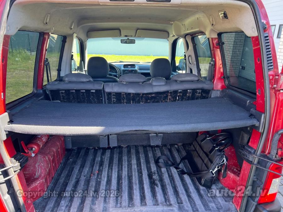 Citroen Berlingo 2008 Paide, ar dzinēja tilpumu 1.60 L un nobraukumu 318 tūkst. km par 1999 €, foto 13 vietnē AUTOMOTO.COM.LV