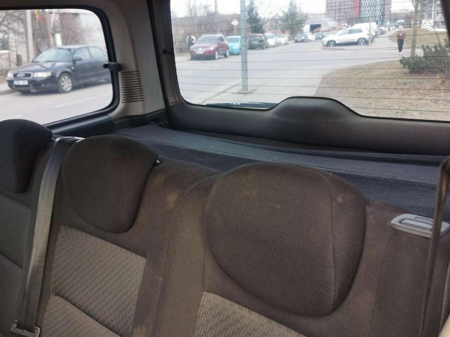 Citroen Berlingo 2008 Viļņa, ar dzinēja tilpumu 1.60 L un nobraukumu 400 tūkst. km par 500 €, foto 20 vietnē AUTOMOTO.COM.LV