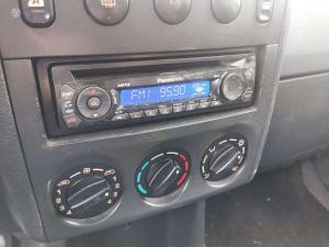 Citroen Berlingo 2008 Viļņa, ar dzinēja tilpumu 1.60 L un nobraukumu 400 tūkst. km par 500 €, foto 24 vietnē AUTOMOTO.COM.LV