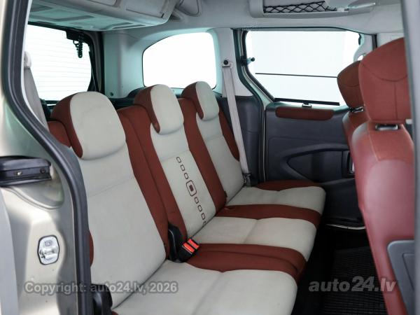 Citroen Berlingo 2010 Tallina, ar dzinēja tilpumu 1.60 L un nobraukumu 305 tūkst. km par 1599 €, foto 7 vietnē AUTOMOTO.COM.LV