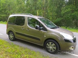 Citroen Berlingo 2012 in Paide, with an engine capacity of 1.60 L and mileage of 146 thousand km for 4790 €, photo 5 on AUTOMOTO.COM.LV