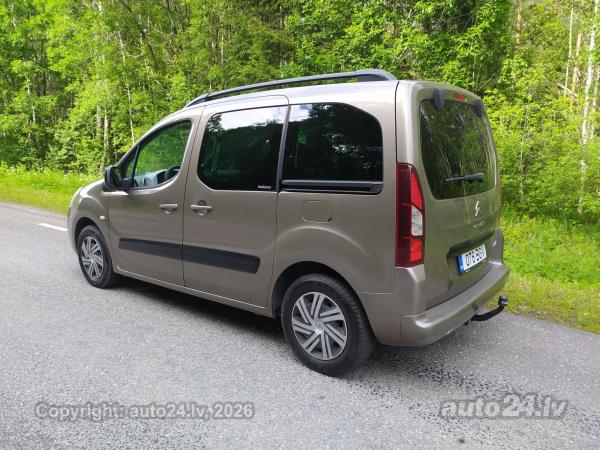 Citroen Berlingo 2012 in Paide, with an engine capacity of 1.60 L and mileage of 146 thousand km for 4790 €, photo 5 on AUTOMOTO.COM.LV