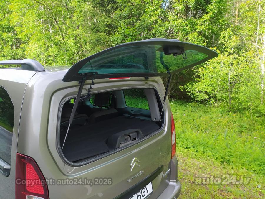 Citroen Berlingo 2012 in Paide, with an engine capacity of 1.60 L and mileage of 146 thousand km for 4790 €, photo 11 on AUTOMOTO.COM.LV