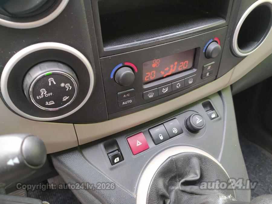 Citroen Berlingo 2012 in Paide, with an engine capacity of 1.60 L and mileage of 146 thousand km for 4790 €, photo 20 on AUTOMOTO.COM.LV