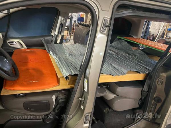 Ситроен Берлинго 2014 в Палдиски, объемом двигателя 1.60 л и пробегом 278 тыс. км за 3200 €, фото 2 на AUTOMOTO.COM.LV