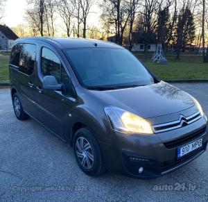 Citroen Berlingo 2015 Tallina, ar dzinēja tilpumu 1.60 L un nobraukumu 320 tūkst. km par 5870 €, foto 5 vietnē AUTOMOTO.COM.LV