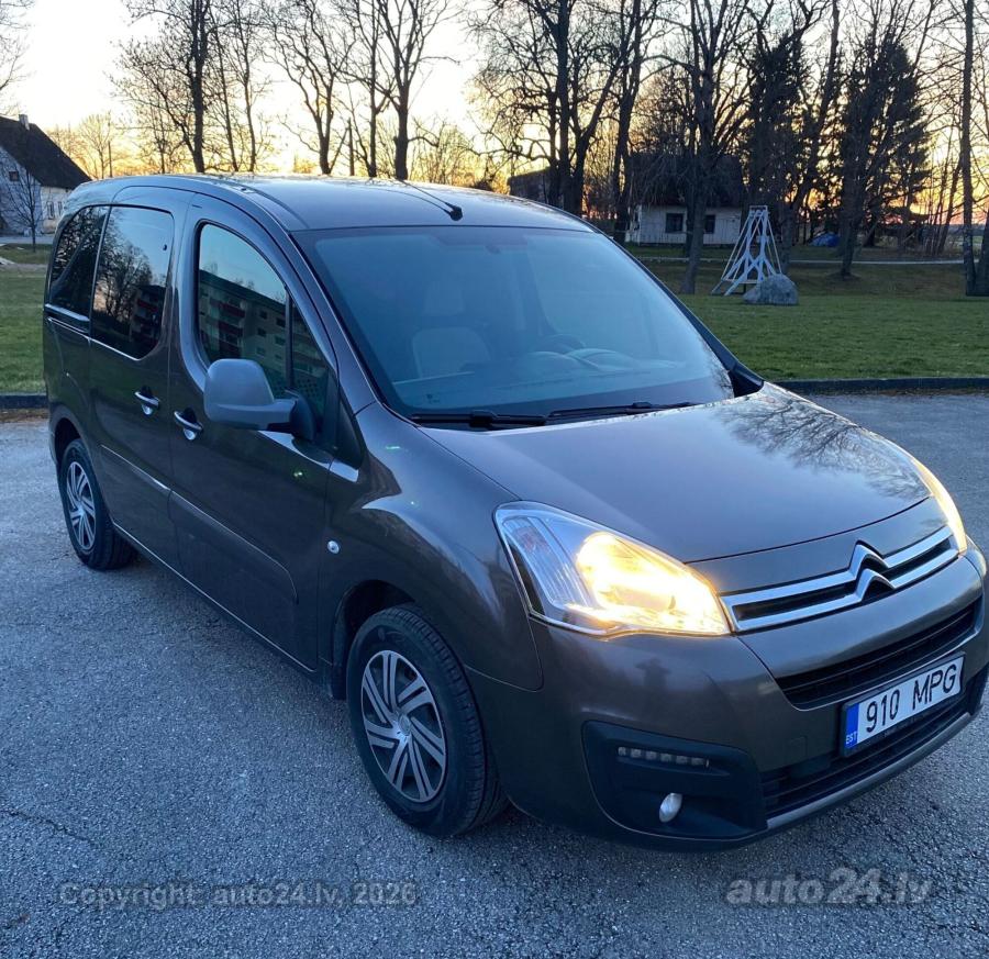 Citroen Berlingo 2015 Tallina, ar dzinēja tilpumu 1.60 L un nobraukumu 320 tūkst. km par 5870 €, foto 5 vietnē AUTOMOTO.COM.LV