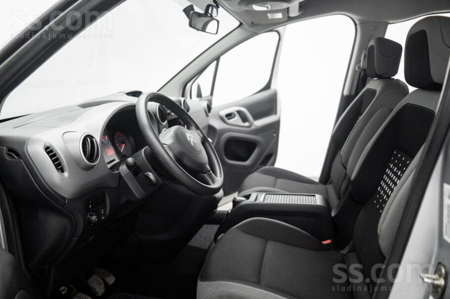 Citroen Berlingo 2016 Rīga, ar dzinēja tilpumu 1.60 L un nobraukumu 53 tūkst. km par 9499 €, foto 8 vietnē AUTOMOTO.COM.LV
