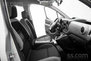 Citroen Berlingo 2016 Rīga, ar dzinēja tilpumu 1.60 L un nobraukumu 53 tūkst. km par 9499 €, foto 11 vietnē AUTOMOTO.COM.LV