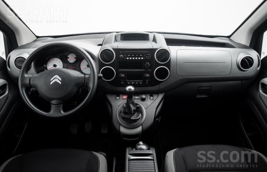 Citroen Berlingo 2016 Rīga, ar dzinēja tilpumu 1.60 L un nobraukumu 53 tūkst. km par 9499 €, foto 13 vietnē AUTOMOTO.COM.LV