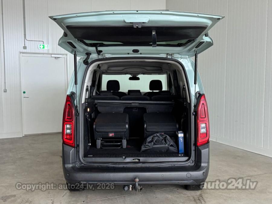 Citroen Berlingo 2020 in Tallinn, with an engine capacity of 1.50 L and mileage of 147 thousand km for 16900 €, photo 19 on AUTOMOTO.COM.LV