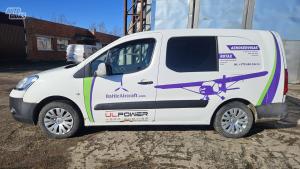Citroen Berlingo 2015 in Siauliai, with an engine capacity of 1.60 L and mileage of 380 thousand km for 2600 €, photo  on AUTOMOTO.COM.LV