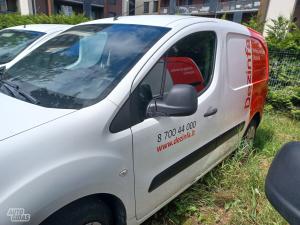 Citroen Berlingo 2018 Viļņa vietnē Citroen Berlingo 2018 Viļņa, ar dzinēja tilpumu 1.50 L un nobraukumu 199 tūkst. km par 3500 €, foto 1 vietnē AUTOMOTO.COM.LV