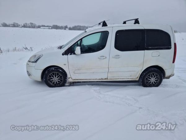 Balts Citroen Berlingo 2014 Tallina, ar dzinēja tilpumu 1.60 L un nobraukumu 207 tūkst. km par 2700 €, foto 4 vietnē AUTOMOTO.COM.LV