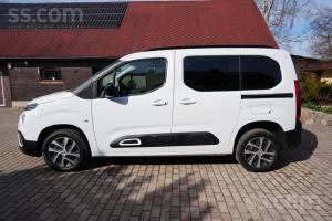 Balts Citroen Berlingo 2023 Dobele, ar dzinēja tilpumu 1.50 L un nobraukumu 87 tūkst. km par 13300 €, foto 3 vietnē AUTOMOTO.COM.LV