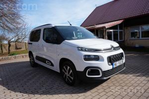 Balts Citroen Berlingo 2023 Dobele, ar dzinēja tilpumu 1.50 L un nobraukumu 87 tūkst. km par 13300 €, foto 7 vietnē AUTOMOTO.COM.LV