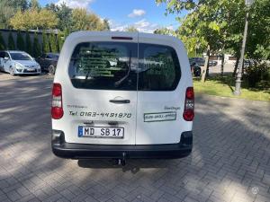 Balts Citroen Berlingo 2009 Šauļi, ar dzinēja tilpumu 1.56 L un nobraukumu 340 tūkst. km par 2150 €, foto 5 vietnē AUTOMOTO.COM.LV