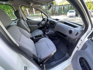 Balts Citroen Berlingo 2009 Šauļi, ar dzinēja tilpumu 1.56 L un nobraukumu 340 tūkst. km par 2150 €, foto 11 vietnē AUTOMOTO.COM.LV