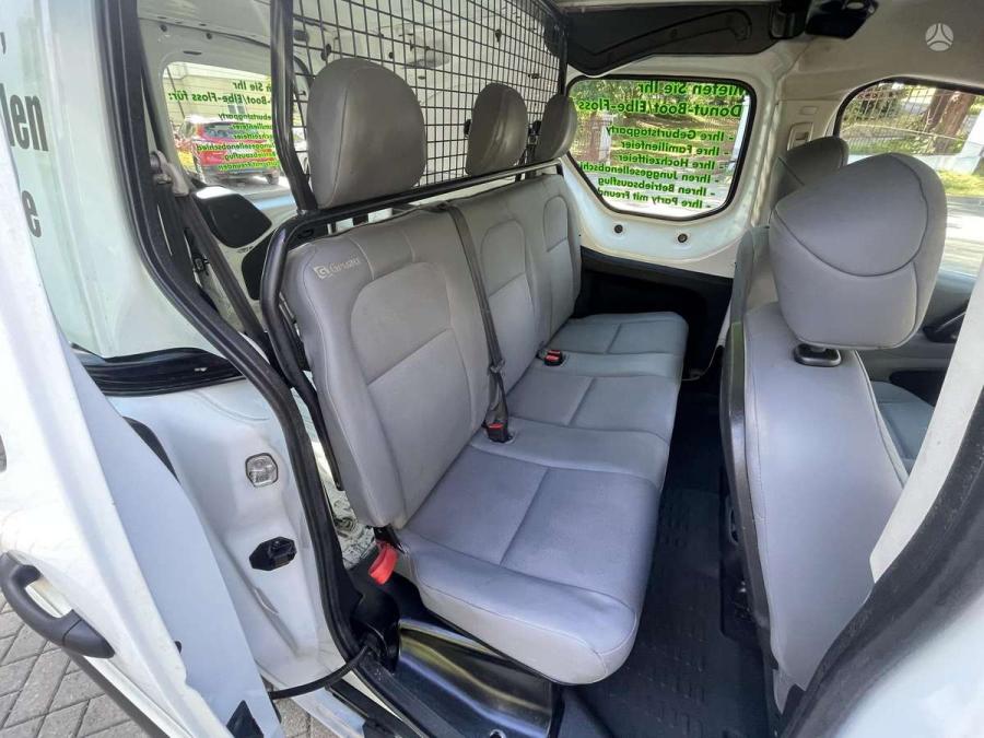 Balts Citroen Berlingo 2009 Šauļi, ar dzinēja tilpumu 1.56 L un nobraukumu 340 tūkst. km par 2150 €, foto 13 vietnē AUTOMOTO.COM.LV