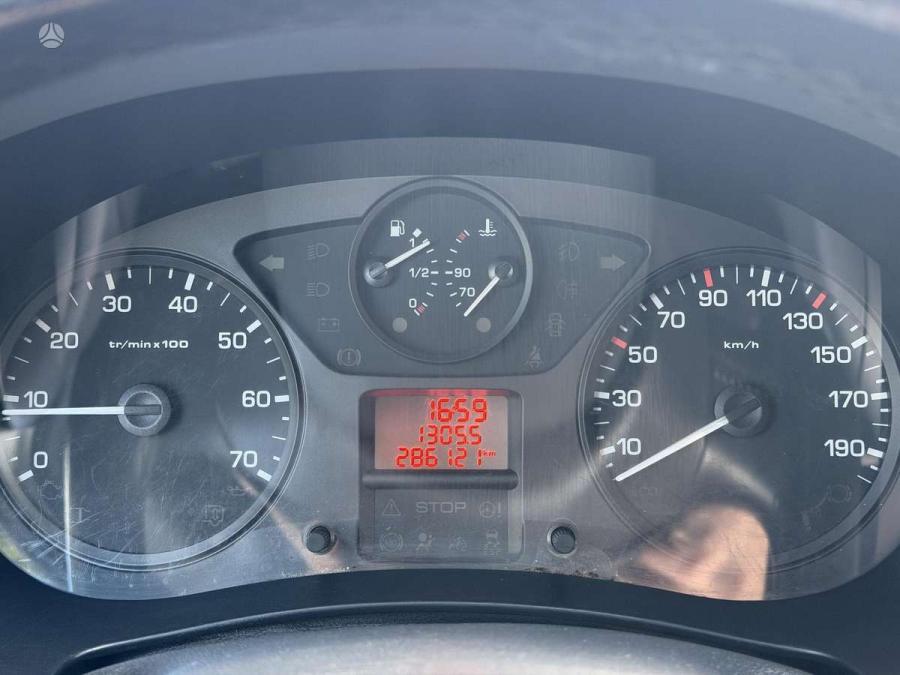 Balts Citroen Berlingo 2013 Kauņa, ar dzinēja tilpumu 1.56 L un nobraukumu 286 tūkst. km par 3590 €, foto 10 vietnē AUTOMOTO.COM.LV