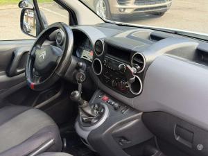 Balts Citroen Berlingo 2013 Kauņa, ar dzinēja tilpumu 1.56 L un nobraukumu 286 tūkst. km par 3590 €, foto 12 vietnē AUTOMOTO.COM.LV