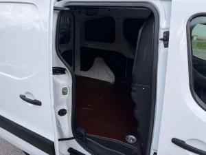 Balts Citroen Berlingo 2013 Kauņa, ar dzinēja tilpumu 1.56 L un nobraukumu 286 tūkst. km par 3590 €, foto 14 vietnē AUTOMOTO.COM.LV