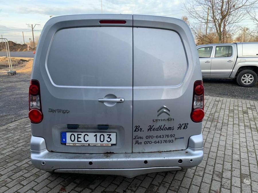Balts Citroen Berlingo 2016 Rīga, ar dzinēja tilpumu 1.60 L un nobraukumu 160 tūkst. km par 4300 €, foto 6 vietnē AUTOMOTO.COM.LV